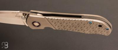 Couteau Böker Plus Collection 2023 Collaboration Sal Manaro 01Bo2023